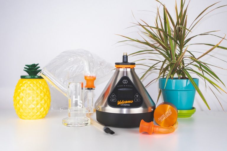 Volcano Hybrid Review ⋆ A New Legend Erupts ⋆ Vaporizer Wizard