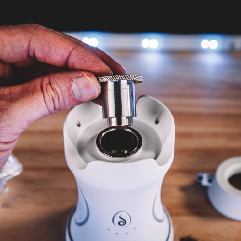 Dr. Dabber Boost EVO Review - Vaporizer Wizard